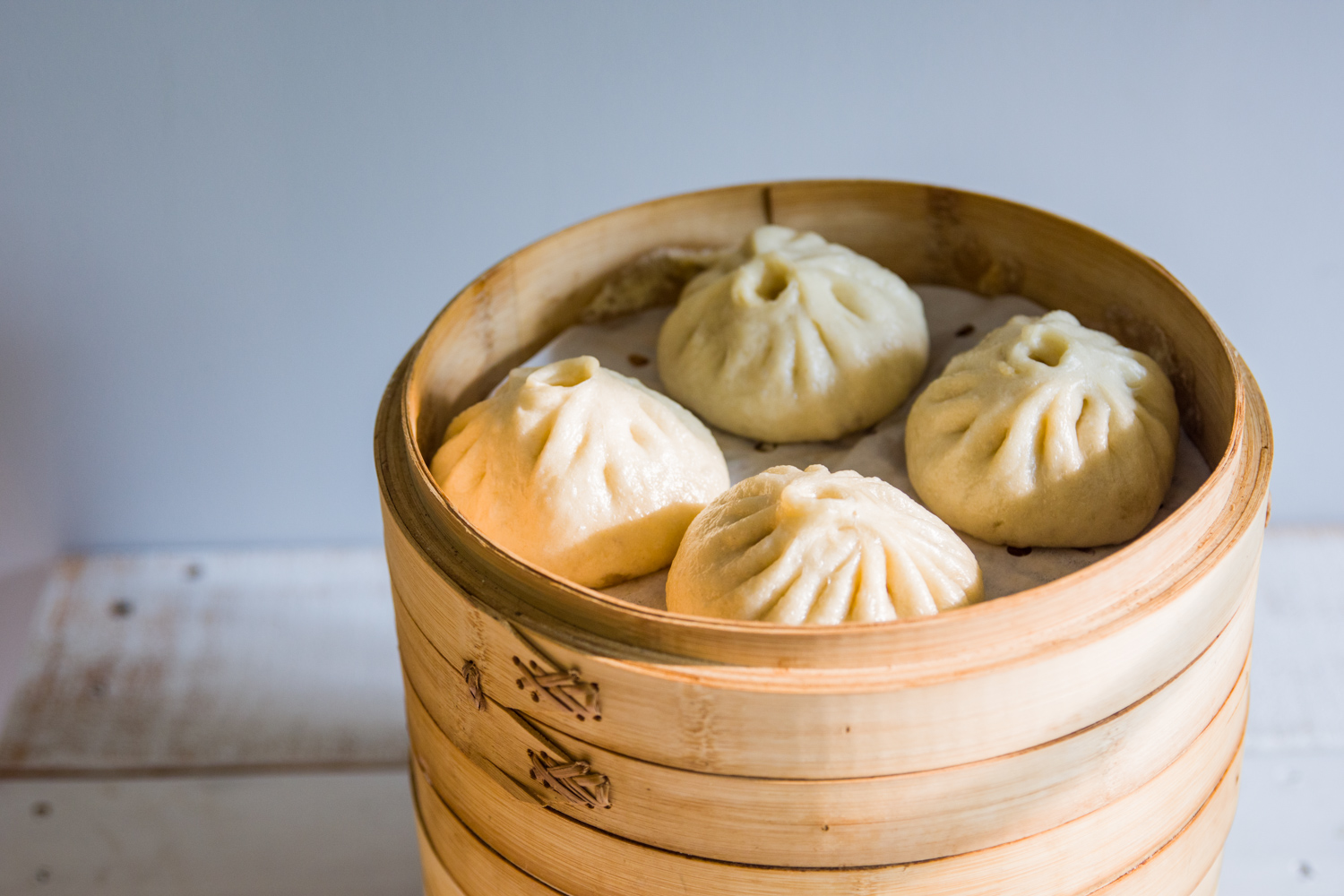 Steamed Pork Bao | 鮮肉包 • Choochoo-ca-Chew